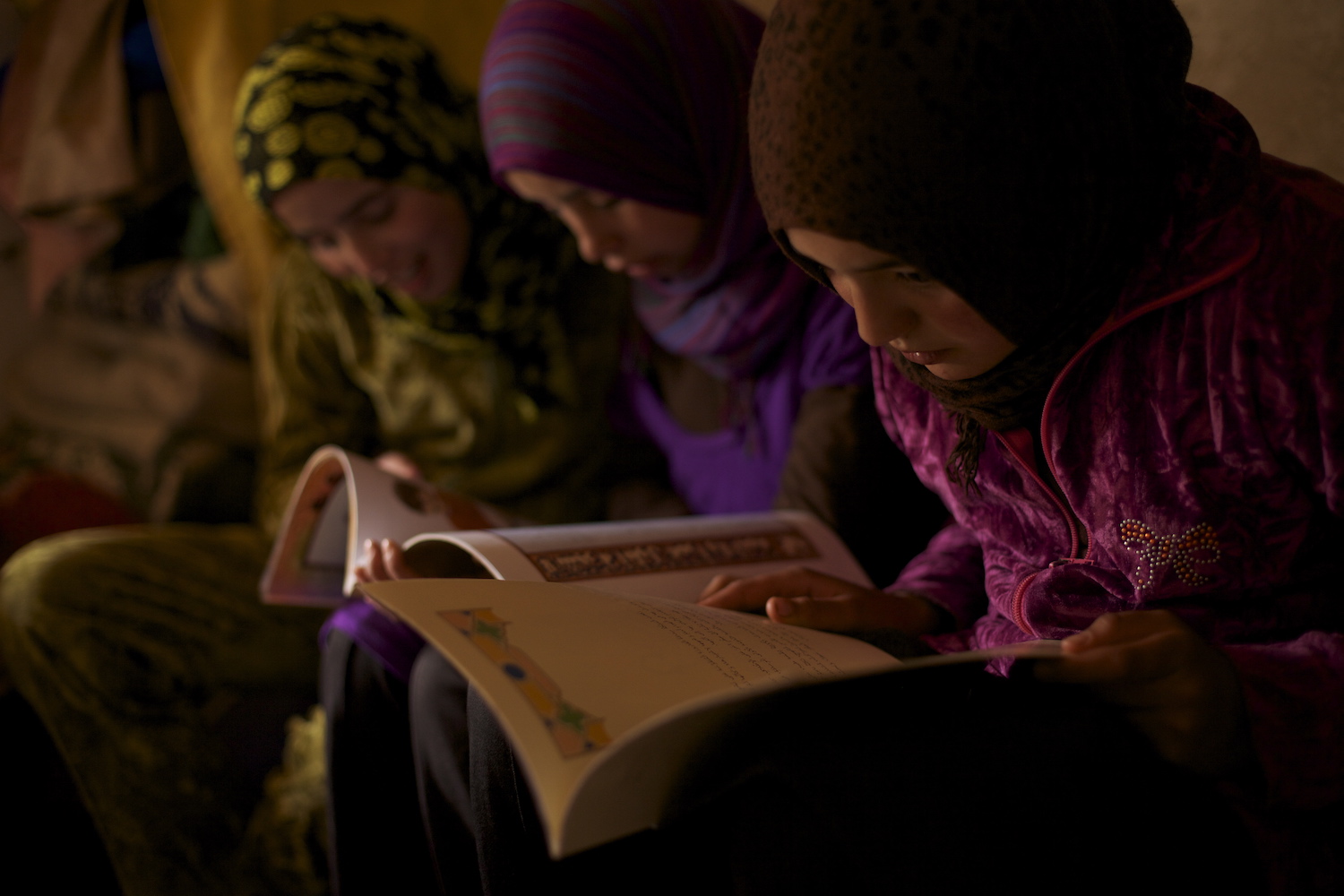 On the Way to School - dafilms.com | watch online