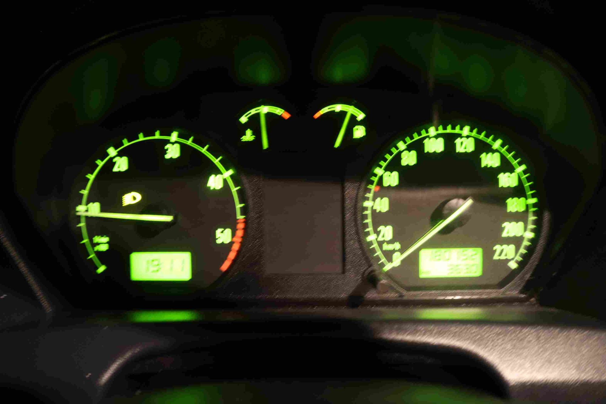 Unbreakable Nightrunners - dafilms.com | watch online