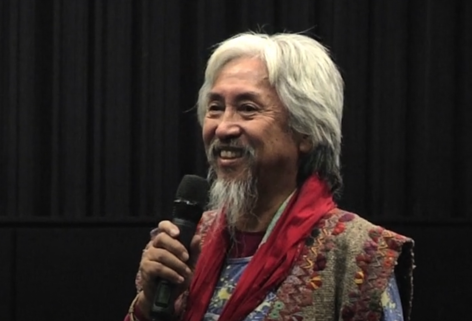 Kidlat Tahimik | dafilms.com