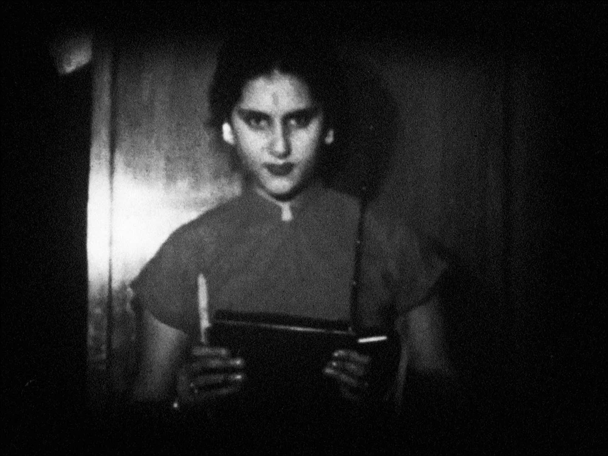A Night of Knowing Nothing - dafilms.com | watch online