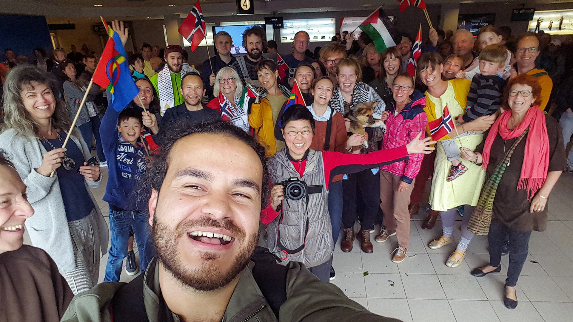 Life is Beautiful - Al Haya Helwa - dafilms.com | watch online